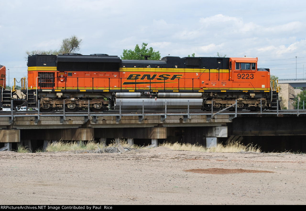BNSF 9223